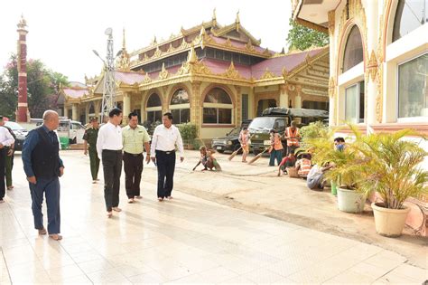 မန္တလေးတိုင်းဒေသကြီးအစိုးရအဖွဲ့ဝန်ကြီးချုပ် ဦးမျိုးအောင် ဝါခင်းကုန်းဘုရား ရင်ပြင်တော်နှင့် ပရဝဏ