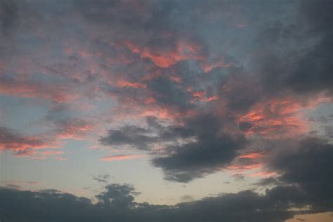 火烧云图片素材 火烧云设计素材 火烧云摄影作品 火烧云源文件下载 火烧云图片素材下载 火烧云背景素材 火烧云模板下载 搜索中心