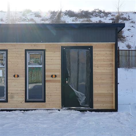 Бэлэн зөөврийн сууц