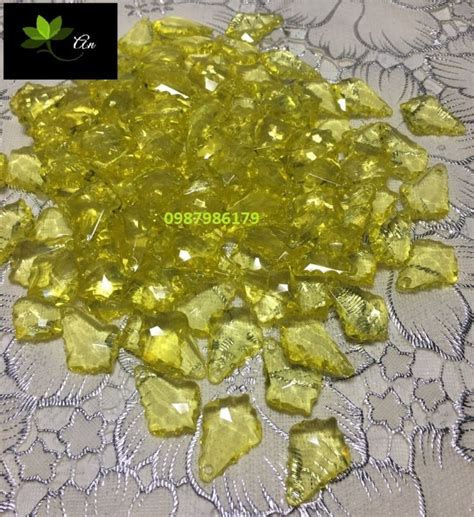 Nguyên Liệu Hoa Mai Pha Lê Các Loại Rời Ko đi Theo Bộ Cánh Hoa Răng