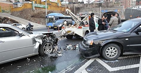 금화터널 앞 교통사고 교통 정체
