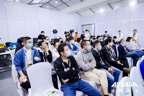 Linux 14位资深大咖，11 场技术演讲！龙蜥云原生专场精彩回顾来了 Openanolis龙蜥社区 Segmentfault 思否