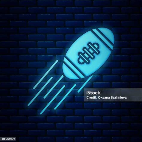 빛나는 네온 미식 축구 공 아이콘 벽돌 벽 배경에 격리 럭비 볼 아이콘입니다 팀 스포츠 게임 기호입니다 벡터 일러스트레이션 대학교에 대한 스톡 벡터 아트 및 기타 이미지