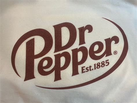 Dr Pepper Logo