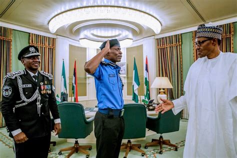 Adamu Mohammed Igp Held Hostage By Jubilant Policemen Politics Nigeria