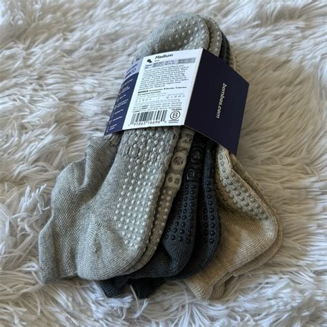 Bombas Accessories Bombas Womens Gripper Ankle Socks 3 Pack Poshmark