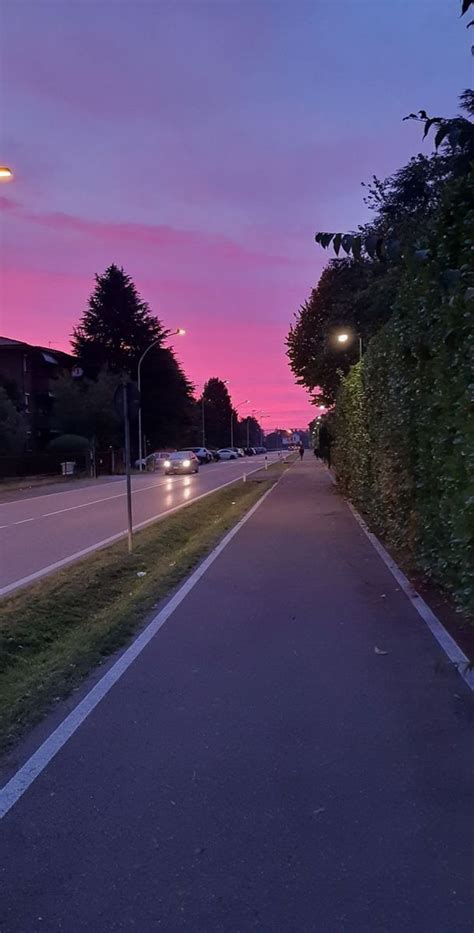 Pin Van Mariana Sillva Op ☁️𝑹𝑬𝑨𝑳𝑳𝑺𝑻𝑰𝑪 𝑾𝑨𝑳𝑳🦄 Zomerachtergronden Foto