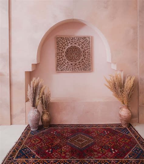 دکور دیوار و پنجره گلدن دکور Golden Decor