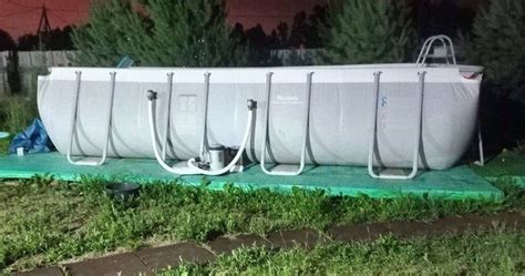 Девочка утонула в каркасном бассейне в Мамонах Новости Mail