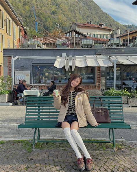 Coco Lee 광고 이태리 여행에서 살짝 스포했던 이미스 26일 오늘옷장 라이브에서 이미스 다양한 상품들을 소개해 드릴 건데요 그 전까지 제 스토리 링크 들어가면