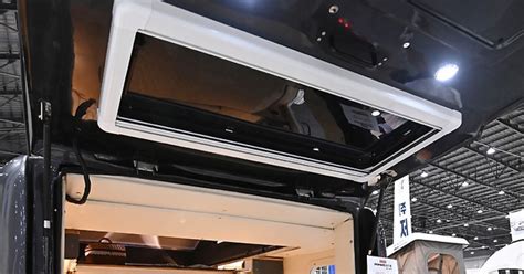 쌍용차 더 뉴 렉스턴 스포츠 칸 캠핑카 로드칸 공개