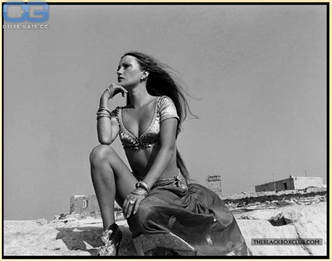 Jane Seymour Nude Pictures Onlyfans Leaks Playboy Photos Sex Scene Uncensored