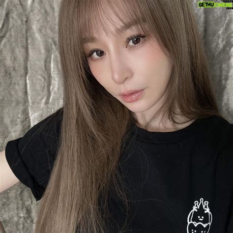 Cyndi Wang Wiki Biography Age Gallery Spouse And More