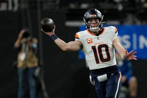 How To Watch The Cleveland Browns Vs Denver Broncos Nfl Week 13