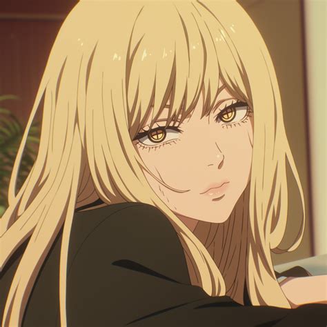 Blonde Pfp
