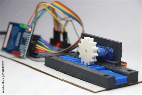 Mechatronics Project Demonstration With 3d Printed Gear And Slider