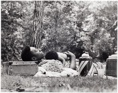 Levinstein Leon 2012 114 29 Fans In A Flashbulb