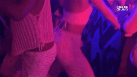Falla Twerk  Latina