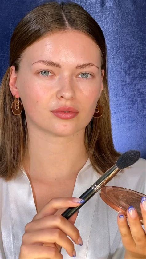 How To Do Makeup Learn Here How To Do Makeup Makeup Routine Cool