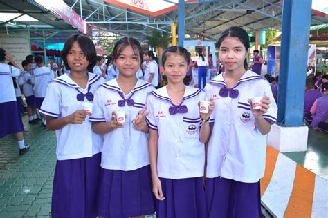 โรงเรียนสุรินทรศึกษา Added A New Photo โรงเรียนสุรินทรศึกษา