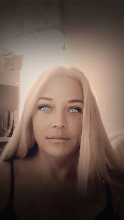 Tara Boley Fabover40