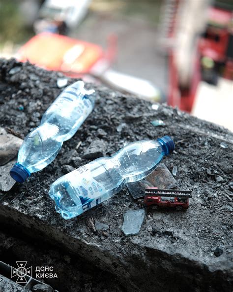 Аварійно рятувальні роботи у Святошинському районі Києва завершили ФОТО