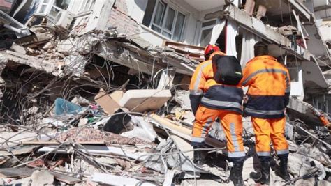 Манай эрэн хайх аврах баг 5 хүнийг эсэн мэнд олж 12 иргэний цогцсыг гарган холбогдох