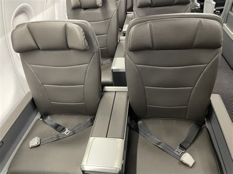 American Airlines A321 Domestic First Class Review Dfw Psp