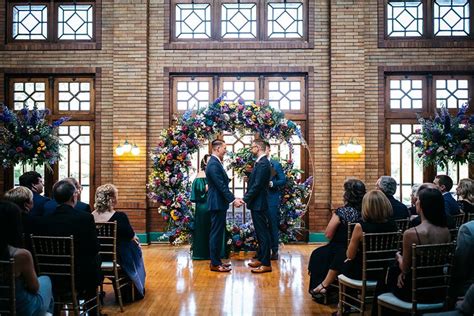Modern Elegance Wedding Theme At Cafe Brauer Chicago Wedding