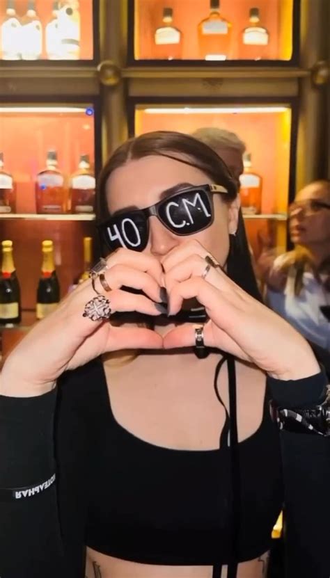 Катя Позова Прекрасные девушки Комики Девушка на пляже