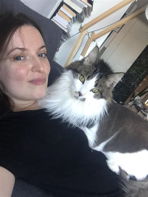 Squashed By A Huge Pussy Rgirlswithhugepussies