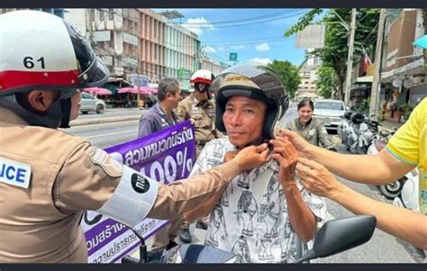 မဲဆောက်သတင်းစုံ ဆိုင်ကယ်ဦးထုပ် မဆောင်းရင် ဘတ် ၂ဝဝဝ မေ Facebook