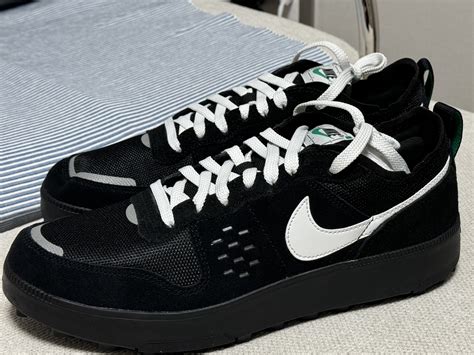 검은색 운동화 Kream