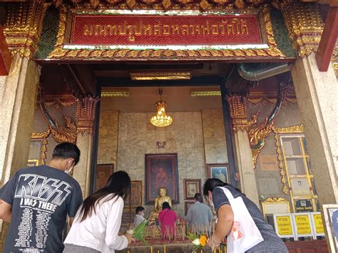 อานิสงส์ของการถวายธูป เทียน ทอง แกลเลอรีที่โพสต์โดย Isuda Iae Lemon8