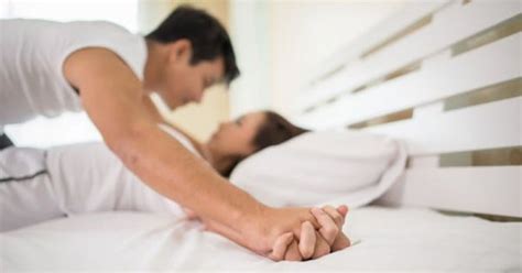 Khusus Untuk Pemula Empat Posisi Seks Ini Direkomendasikan Pakar Fajar Sultra