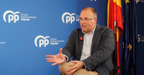 Tellado Acusa A Sánchez De Querer Una Foto Con Feijóo Para Tapar La