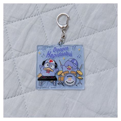 ꙳⋆ タキシードサム ┊︎ ドンペン×はぴだんぶい アクリルキーホルダー By メルカリ