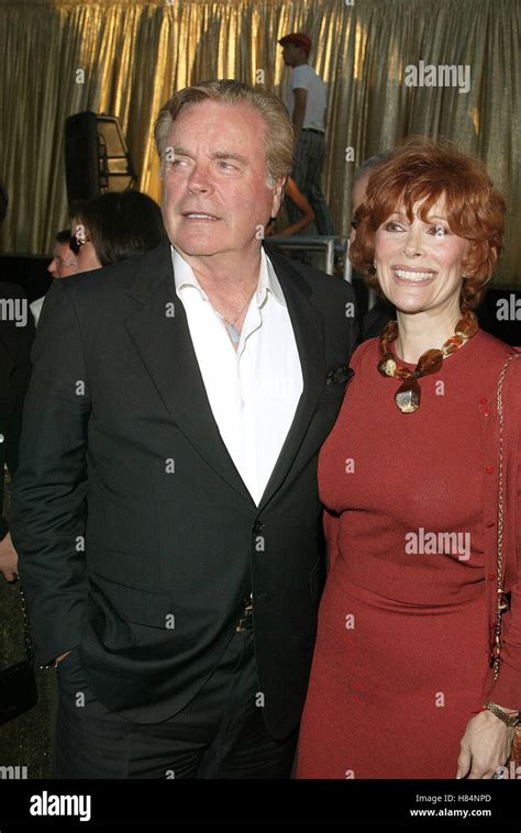 Robert Wagner And Jill St John Austin Powers In Goldmember Premiere