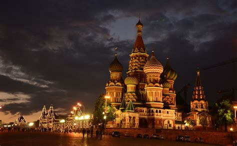 Saint Basils Cathedral At Night Iconic Moscow Hd Wallpaper