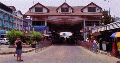 စစ်ကောင်စီရဲ့ အုပ်ချုပ်ရေး တစိတ်တပိုင်း ရုပ်သိမ်းသွားတဲ့ မြဝတီမြို့ Moemaka Media