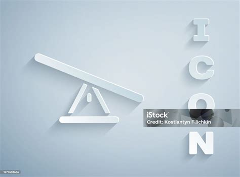 회색 배경에 격리 된 시소 아이콘을 잘라 종이 잘라 티터 동등한 보드 놀이터 기호 종이 아트 스타일 벡터 3차원 형태에 대한 스톡 벡터 아트 및 기타 이미지 Istock