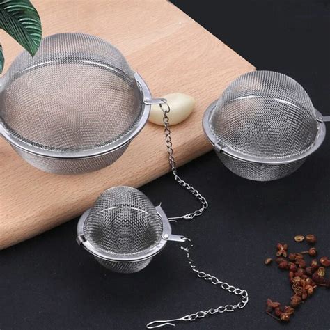 1pc 3 크기 스테인레스 스틸 차 여과기 Infuser 차 잠금 공 차 스파이스 메쉬 상자 조미료 공 절인 공 주방 용품