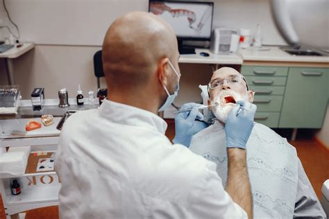 5 Signs Of Infection After A Tooth Extraction Lema
