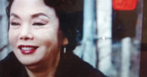 이사벨 김수미 섹스 앤 더 시티 패러디 배꼽