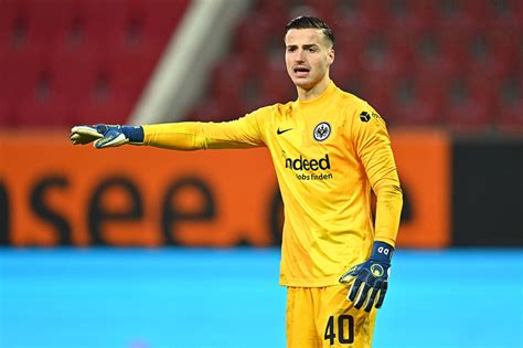 Rulli Krijgt Concurrentie Van Duitse Doelman Ramaj