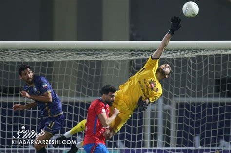 ببینید سوپر سیو علیرضا حقیقی مقابل استقلال