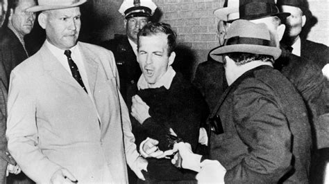 Jack Ruby Asesina A Lee Harvey Oswald 24 De Noviembre De 1936 Zenda
