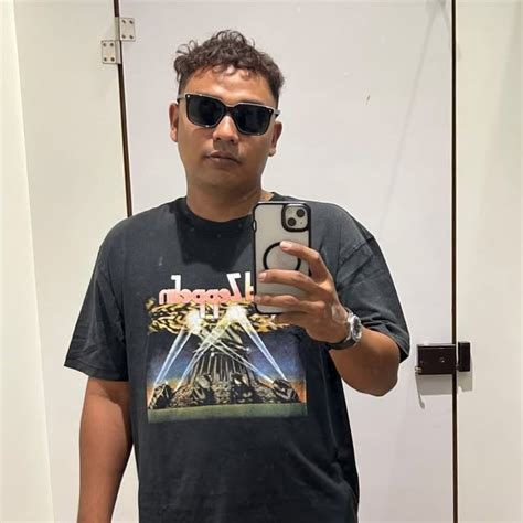 Dakmat • Threads Say More