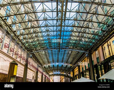 Modern Architecture Detail Steel And Glass Ceiling Patterned Glass Ceiling Covers Gallery