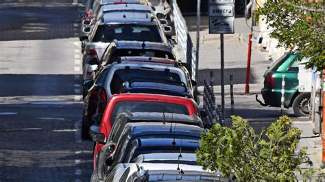 Шофьорите подскочиха Изумителна цена за паркиране в София Новини бг